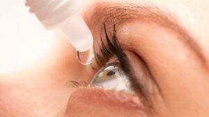 Conheça os tipos de colírios — Óptica Verona